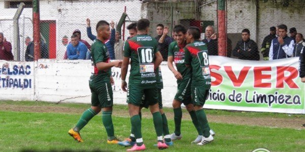 Empeñado en hacer historia – Interior Futbolero