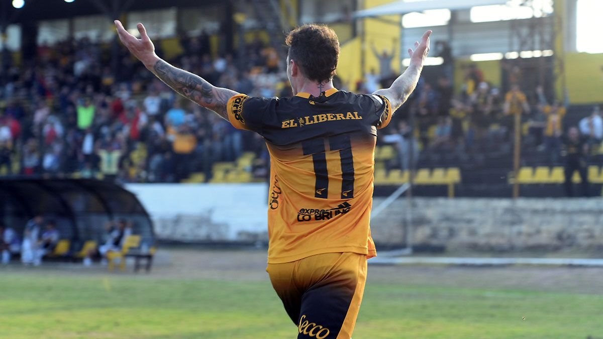 Triunfo en Santiago con el tiro del final: Mitre venció al Albo en la ...