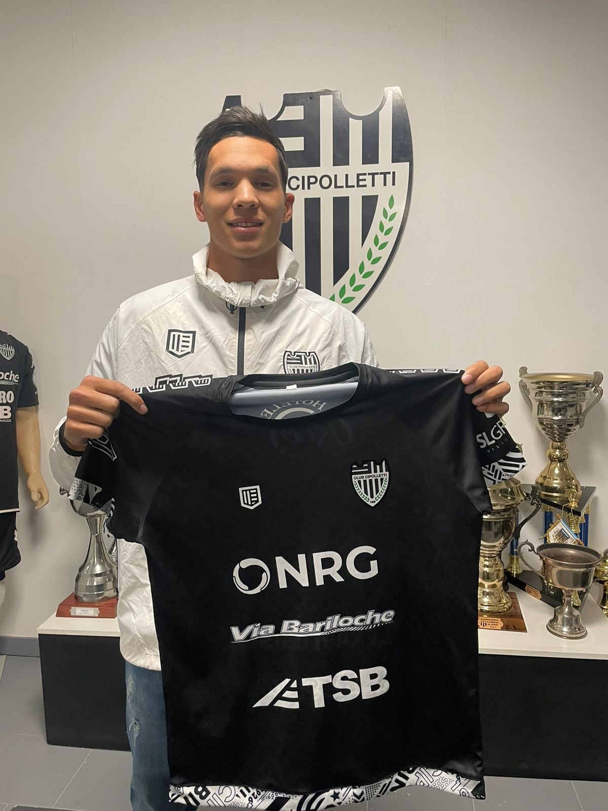 Jonathan Palacio es nuevo refuerzo del Club Cipolletti – Interior Futbolero