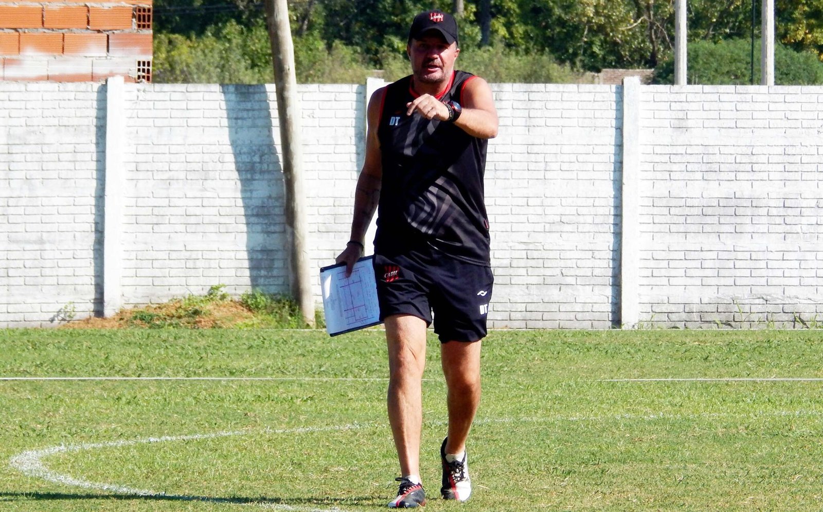 De Pergamino a Río IV: Gustavo Raggio se convirtió en el nuevo DT de ...