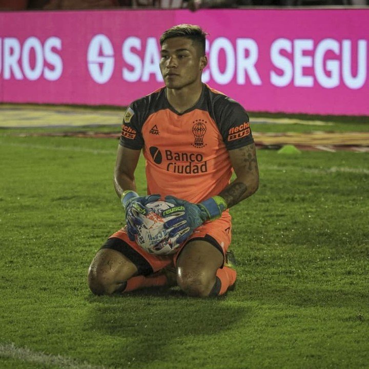 Sebastián Tomás Meza – Interior Futbolero